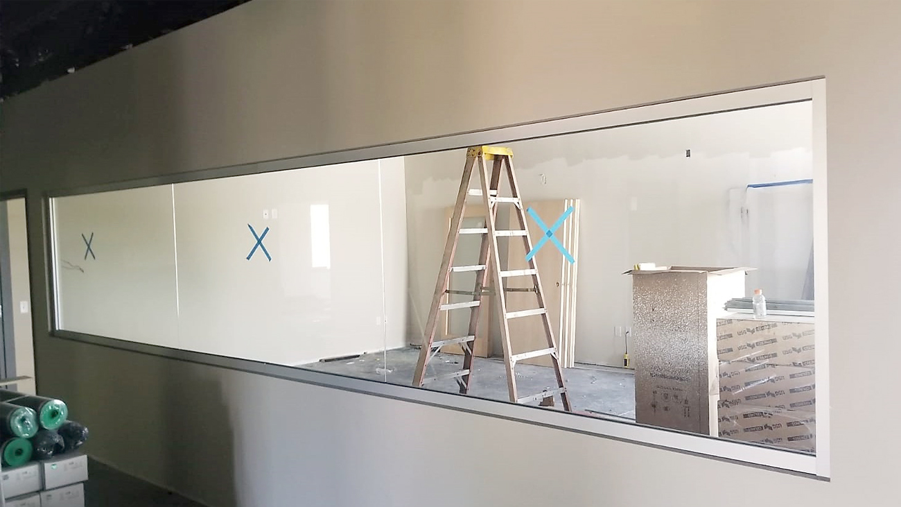 Small Fixed Frame Windows For Commercial Offices, Florida