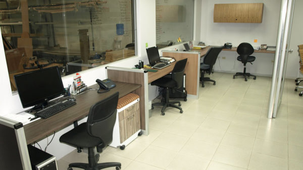 Small Fixed Frame Windows For Commercial Offices, Florida